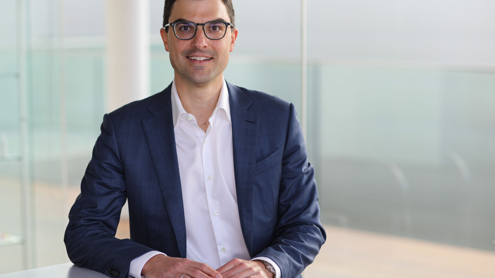 Engel unter Druck: Billig-Konkurrenz führt zu Jobabbau und ...