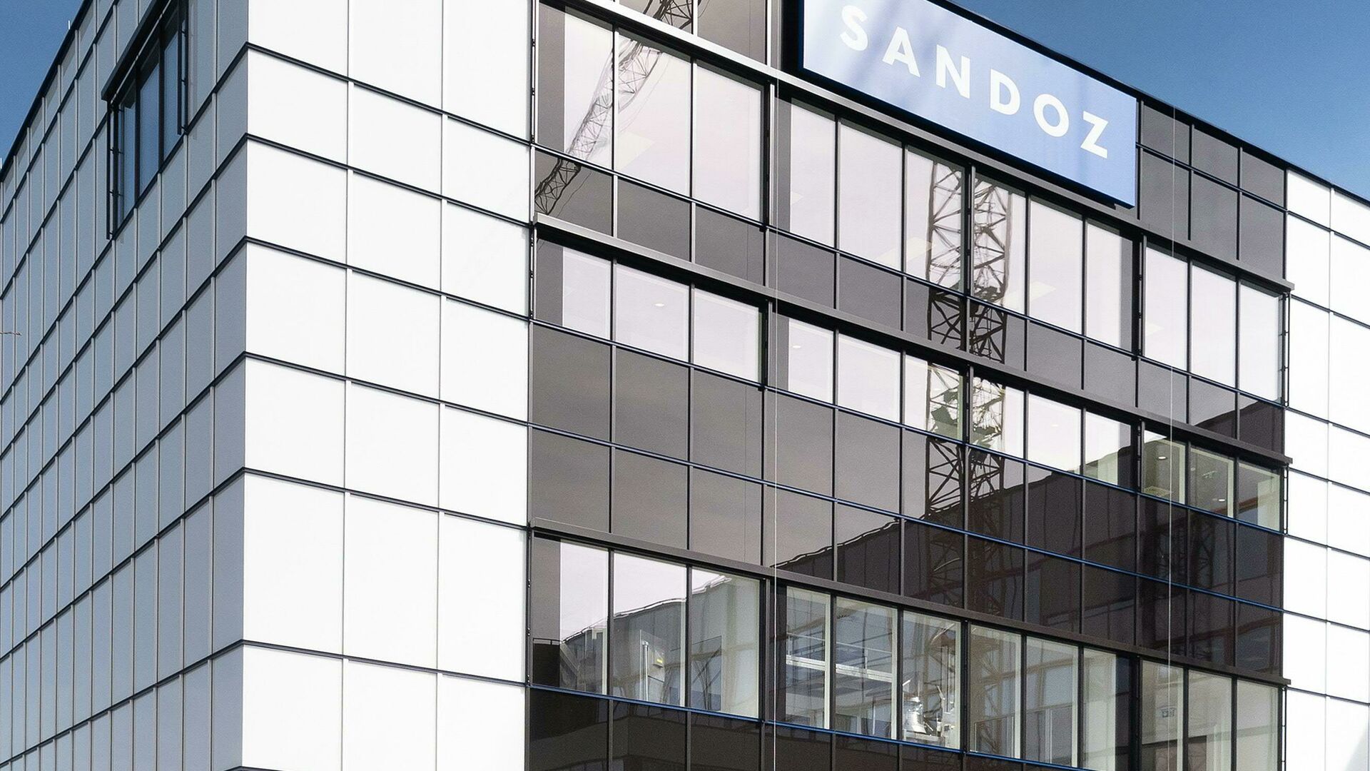 Sandoz investiert 50 Mio. Euro in Tirol: Sandoz-Chef: "Bestürzt mich ...