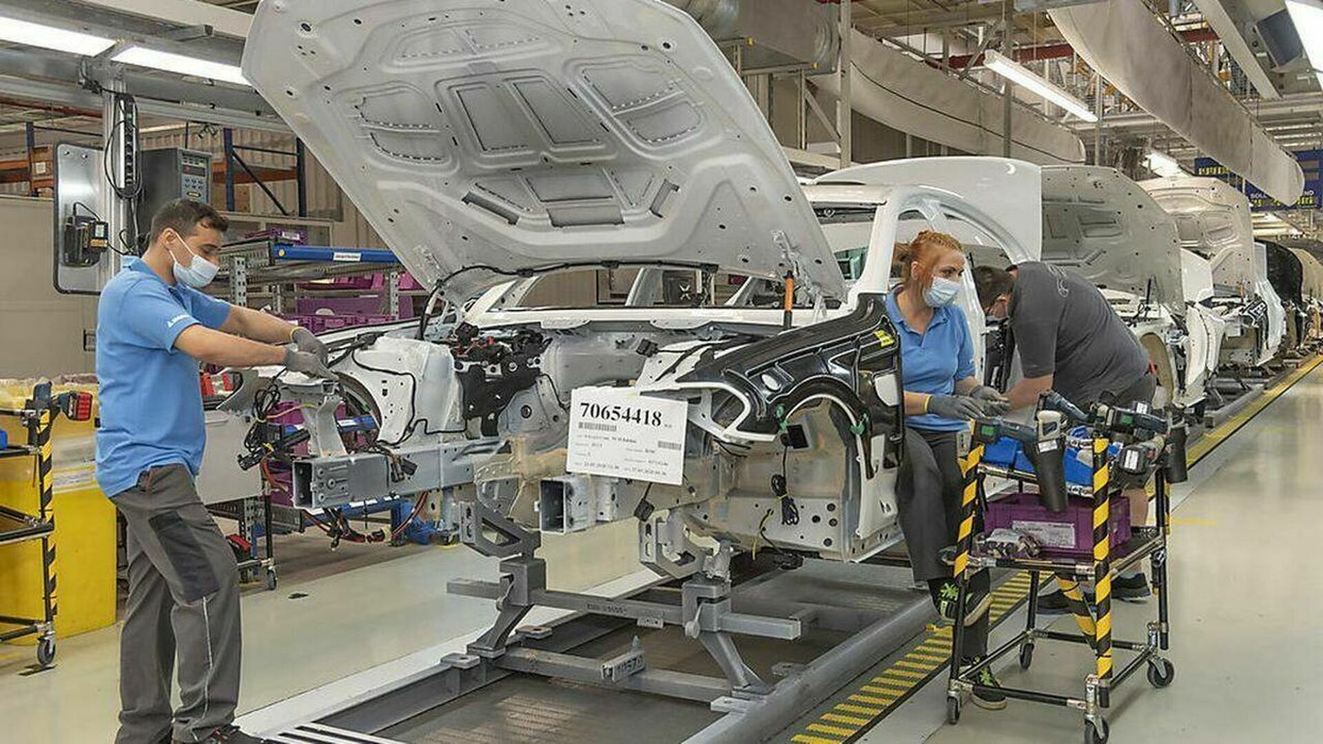 Wie Xpeng mit Magna die EU-Zölle austrickst – und E-Autos in Europa ...